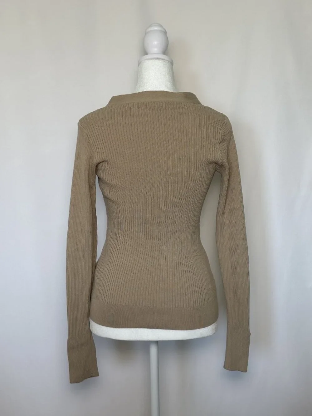 Guess | Sweaters | Guess Beige Ribbed Knit Cardigan M | Poshmark